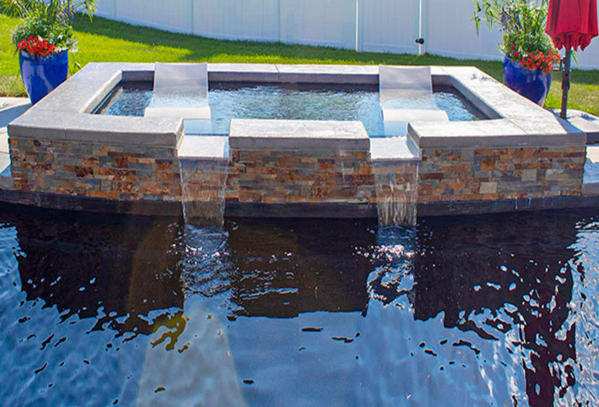 The Quartz™ – Johnson's Pools
