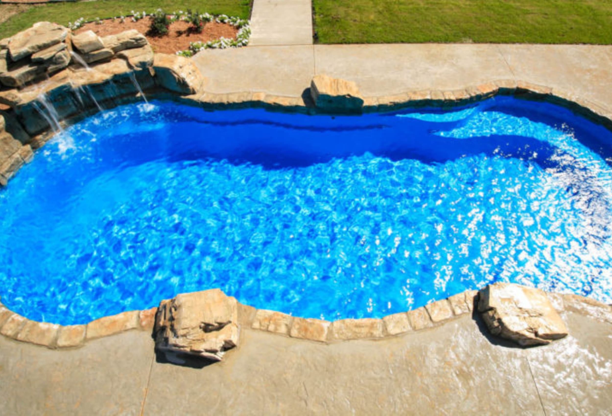 The Riviera™ – Johnson's Pools