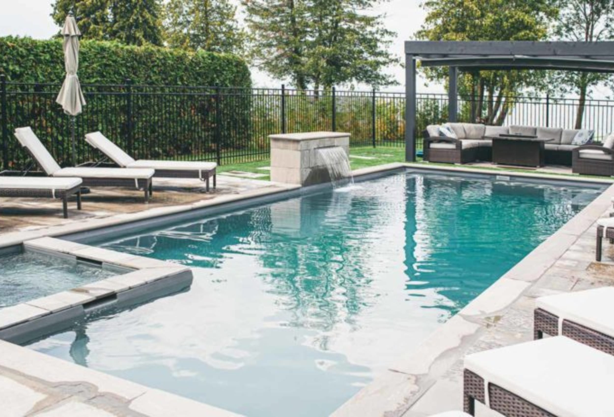 The Ultimate™ – Johnson's Pools